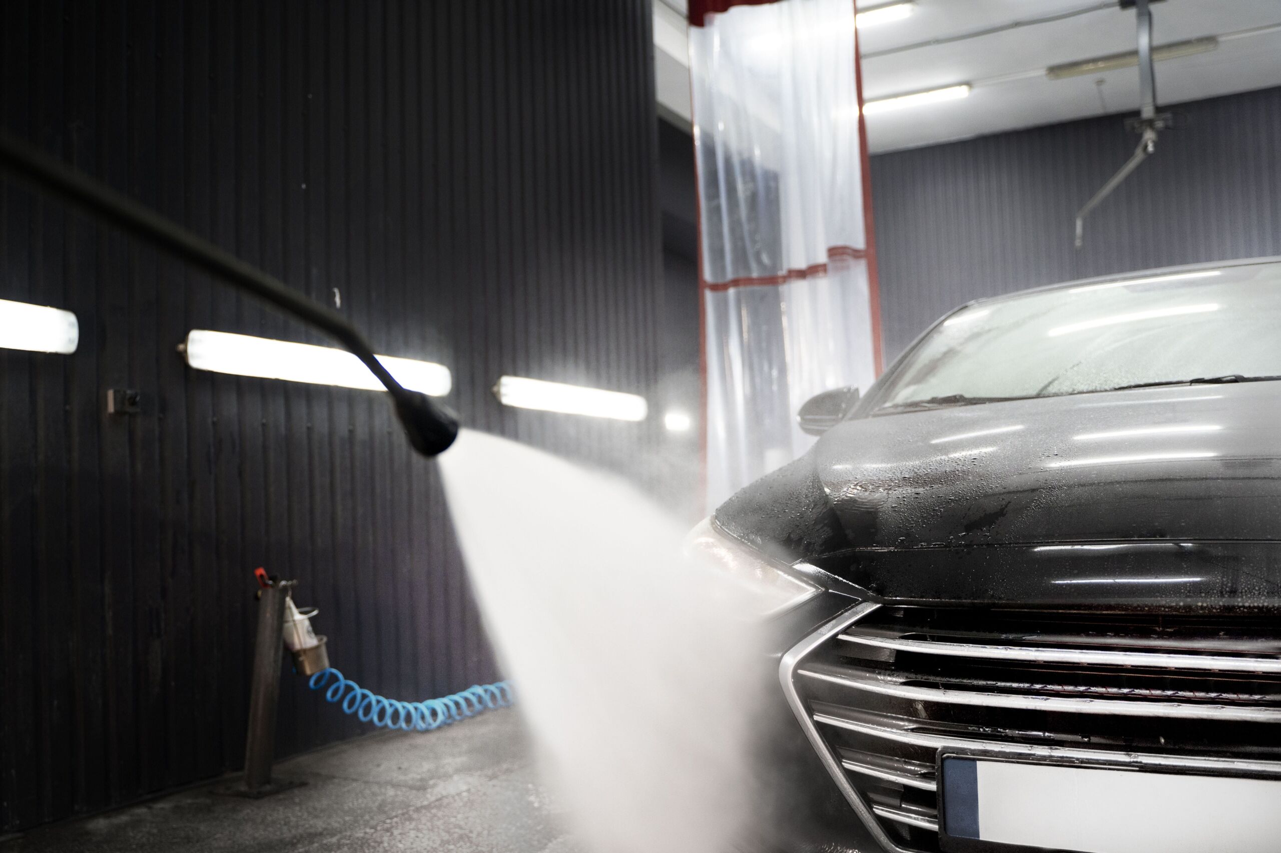 How Automated Car Washes Work and Stay Sparkling Clean